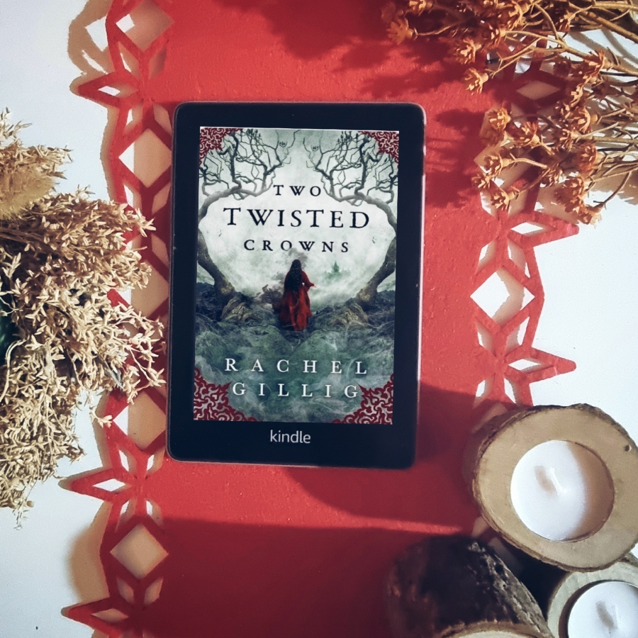 Book Review – Two Twisted Crowns by Rachel Gillig – Lizzieslittlebooknook